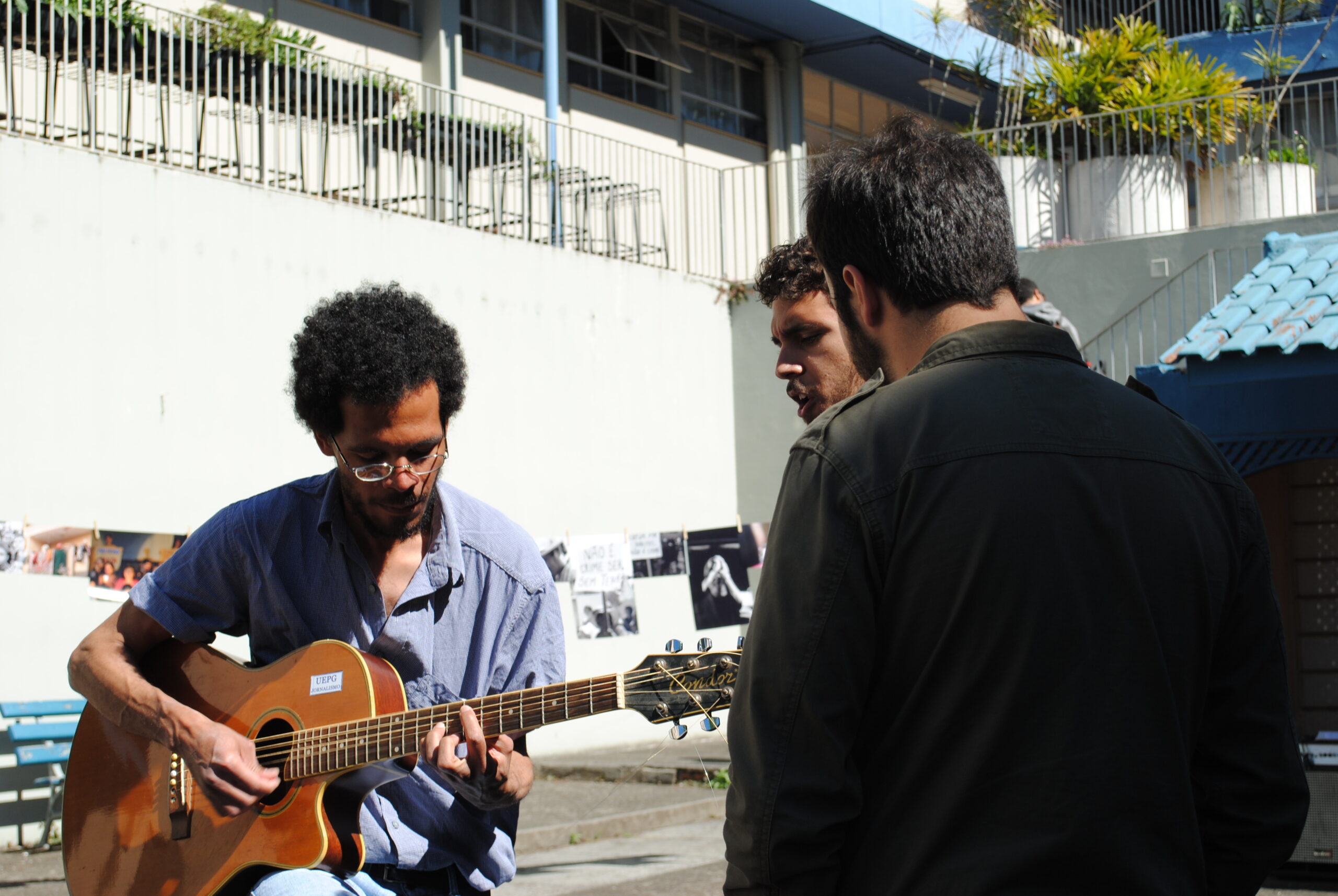 Nem tudo são cores, mas para Cássio Murilo elas representam um pouco da sua história - Cripto ...